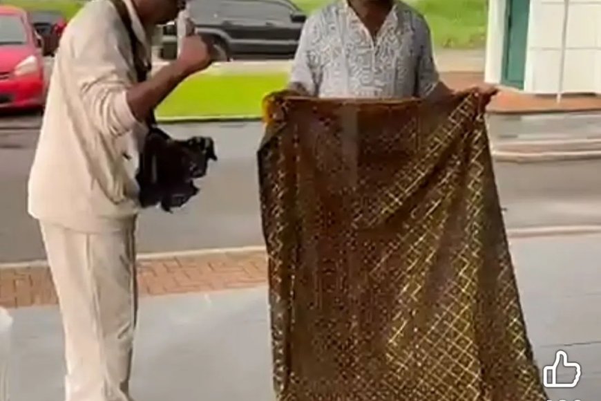 Van der San opnieuw bij DSB maar nu voor spiritueel ritueel - Suriname ...