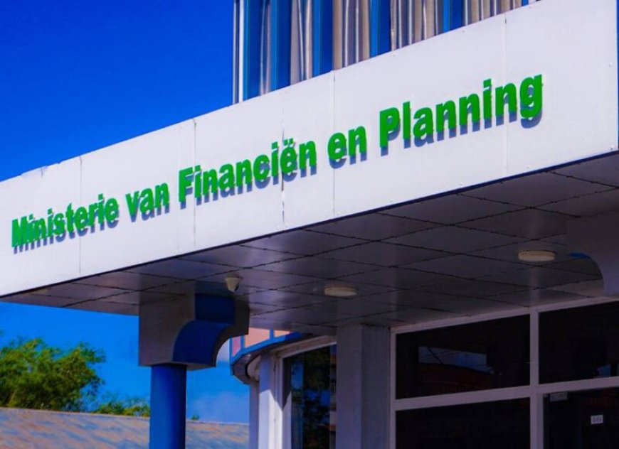 Financiën en Planning: Sociale uitkeringen niet verhoogd - Suriname Nieuws